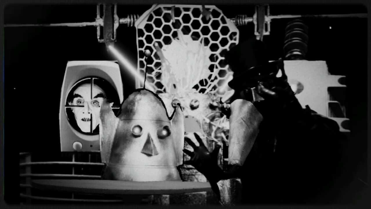 Nosferatu and the Knight’s Tomb (11) | The Kim Newman Web Site