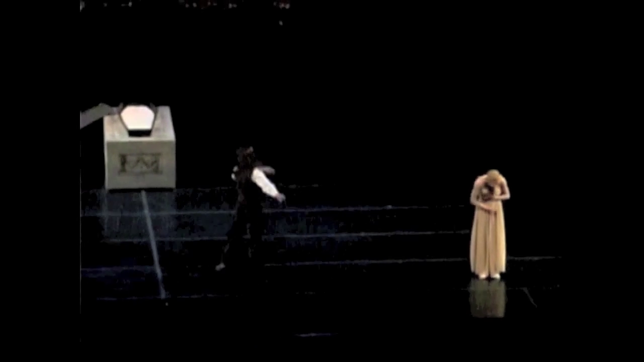 15 Dracula (Mark Godden) (15) | The Kim Newman Web Site